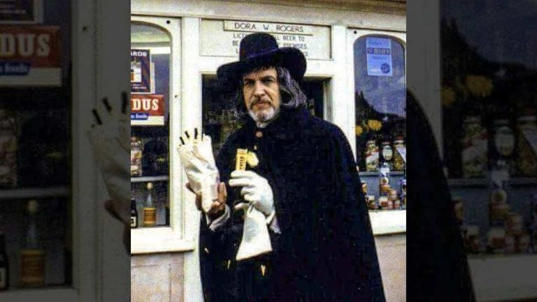 Episode #130: Victoria Price (Vincent Price) - Rarified Heir Podcast